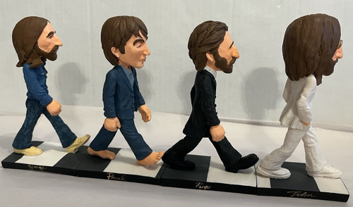 VINTAGE THE BEATLES 'ABBEY ROAD' CUSTOM RESIN FIGURES JOHN RINGO PAUL ...