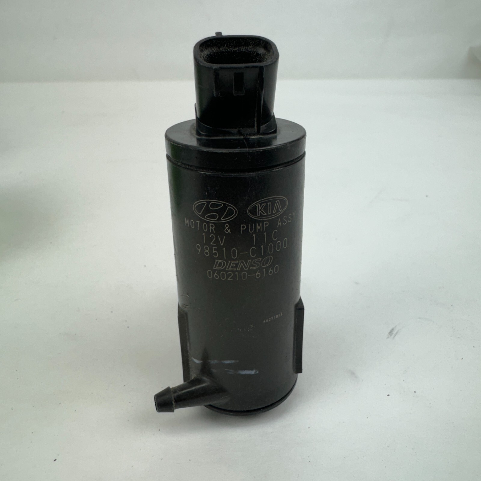 OEM 2018 - 2023 Kia Stinger Optima Windshield Washer Tank Motor Pump ...