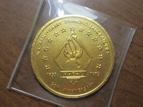 US Army - Harry Diamond Laboratories 20th Anniversary 1973 Coin SQ | eBay