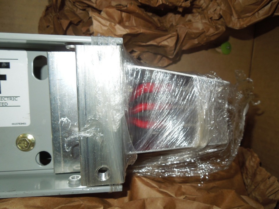 Eaton Pow-R-Way III LKC0018788 400A 3ph 3w 50%HSG 480V Copper End Tap ...