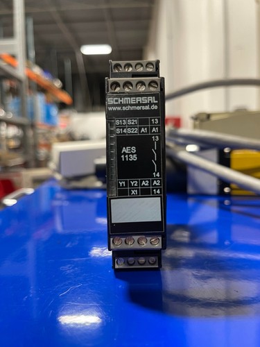 1PCS Brand New In Box SCHMERSAL AES1135 Fast ship with warranty | eBay