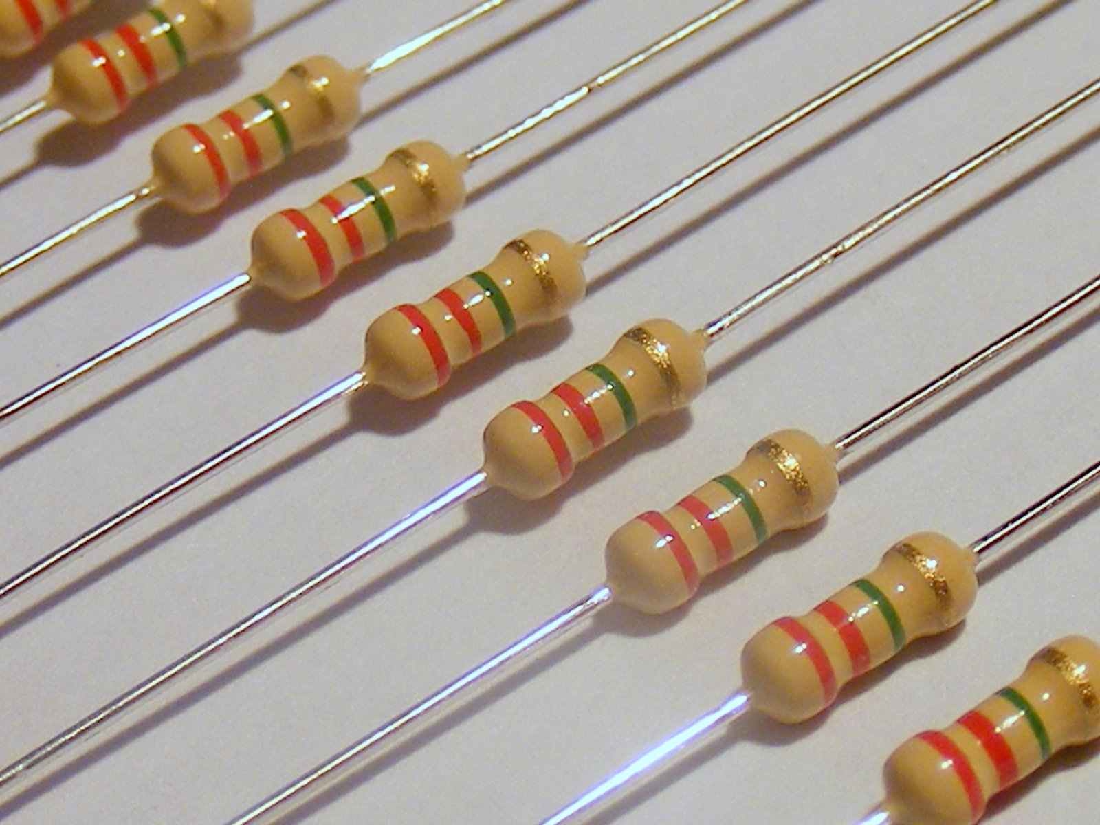 50x Carbon Film Resistors 5% 1/4W 1M 1M2 1M5 1M8 2M2 2M7 3M3 3M9 4M7 ...