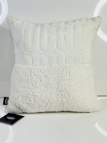 UGG Iggy Snow White Square 20” x 20” Pillow | eBay