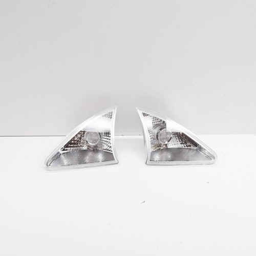 MB R W251 Front Position Lamp Set A2518201056 A2518200956 NEW GENUINE ...