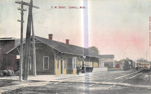 LOWELL Michigan postcard KENT County Pere Marquette train railroad ...