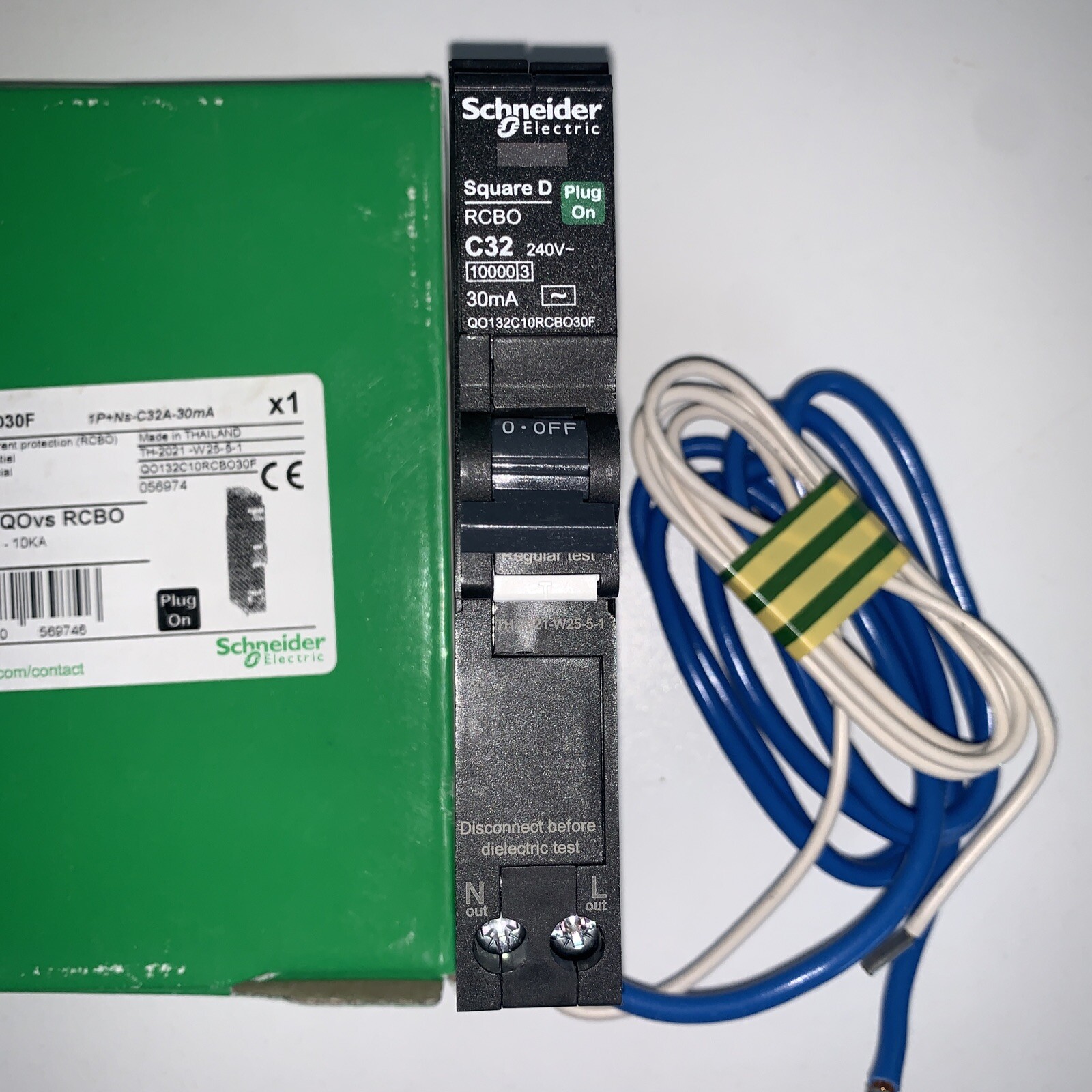 Schneider QOVs QOE 32A 32 Amp RCBO C32 QO132C10RCBO30F Square D 30mA ...