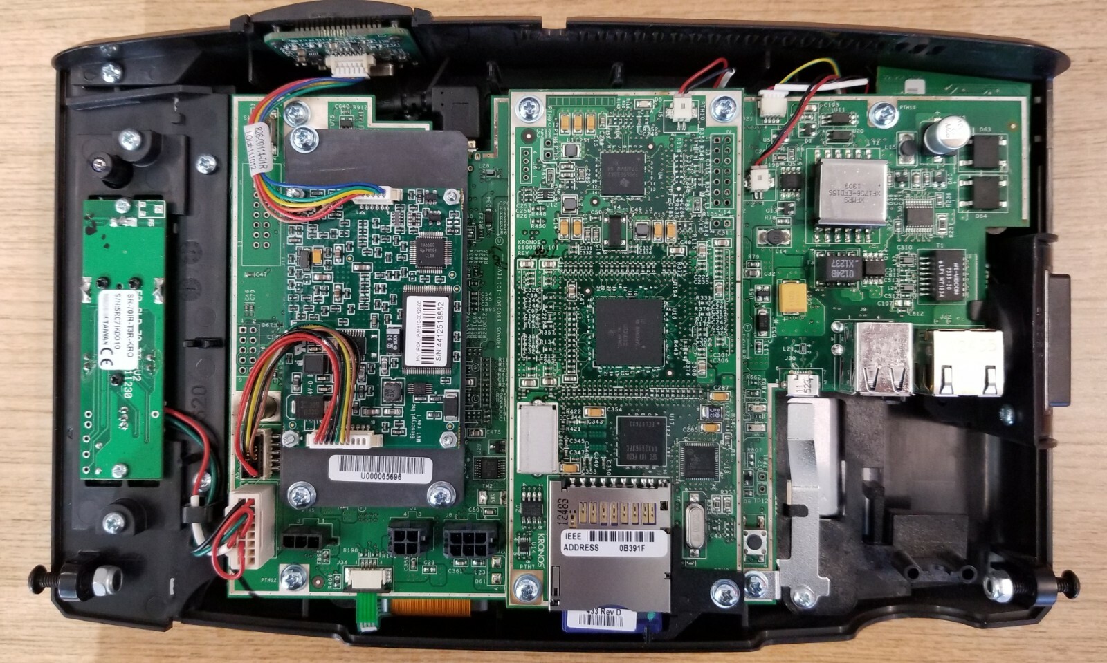 3 Kronos InTouch 9000 Time Clocks w/ Bio Scanner 8609000-001 | eBay