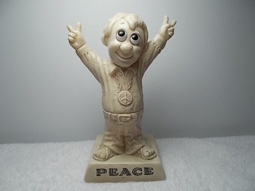 Vintage 1970 Russ Berrie Peace Figurine Statue | eBay