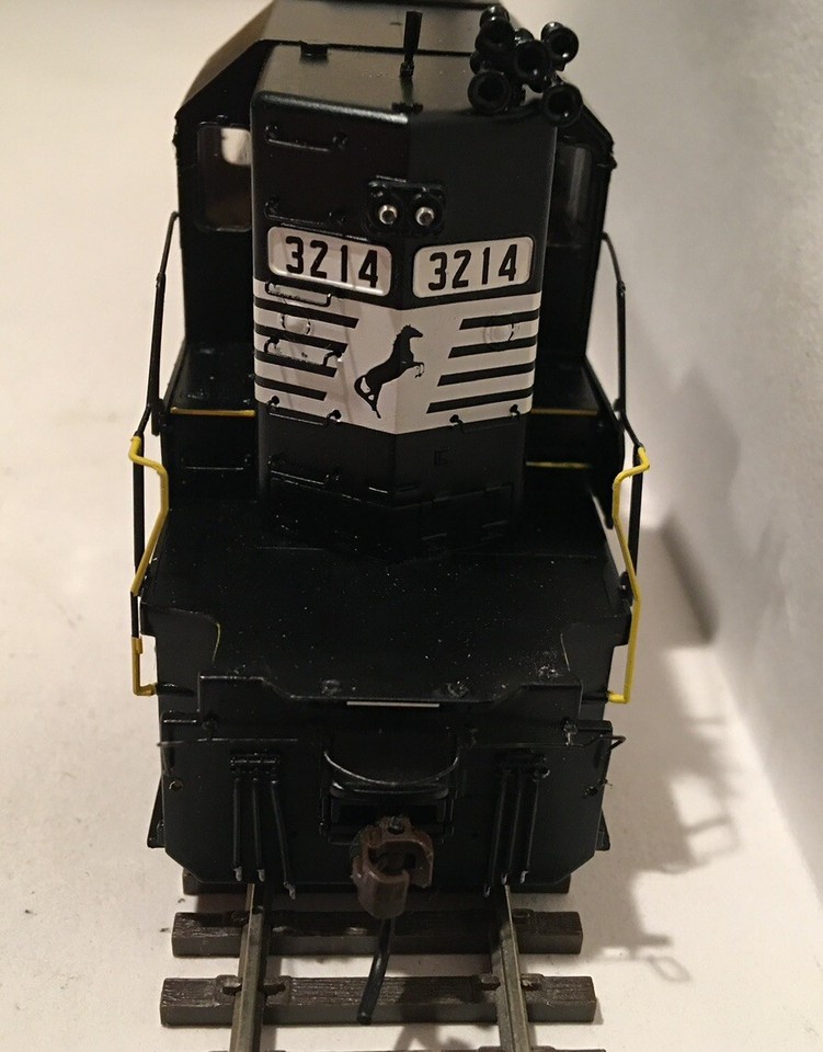 HO Athearn RTR 95237 Norfolk Southern SD40-2 High Hood Diesel ...