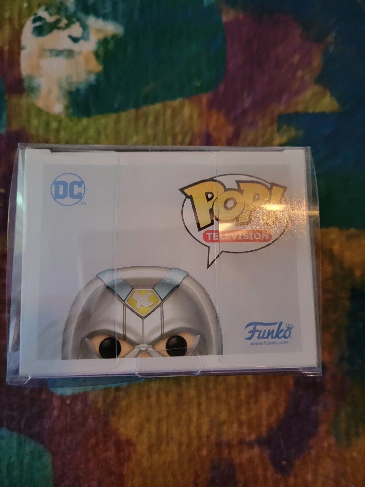 Peacemaker With Peace Sign Funko Pop #1260 | eBay