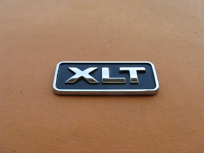 01 02 03 04 05 06 07 FORD ESCAPE XLT REAR EMBLEM LOGO BADGE SIGN SYMBOL ...
