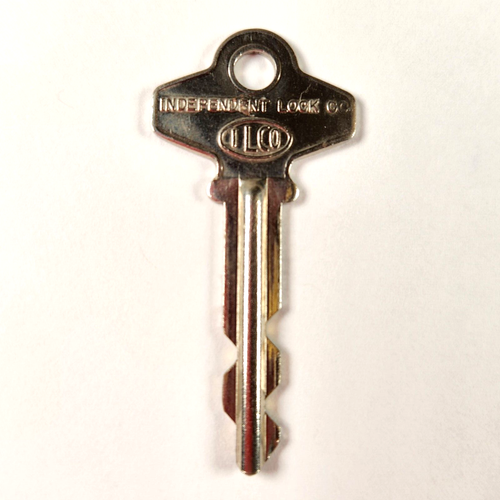 Vintage Key ILCO Independent Lock Co 1307 Fitchburg Mass USA A KY42 ...