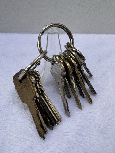 Lot Of 14 Vintage Random Keys Arts & Crafts / Authentic Old As Shown | eBay