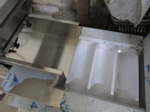 BUCKET ELEVATOR, Stainless Steel Food Grade, 2 Liter Buckets, Variable ...