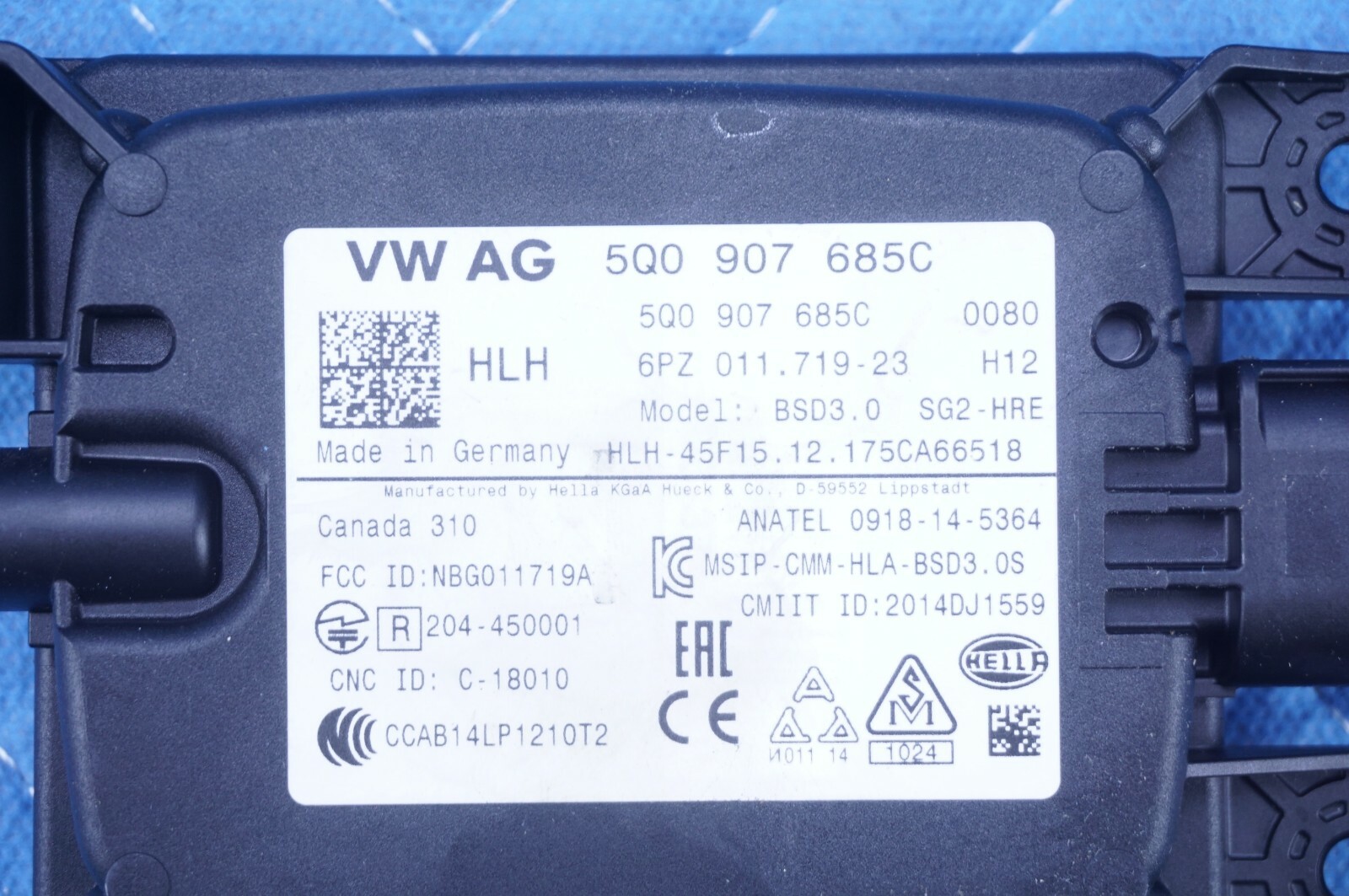 Genuine Volkswagen VW 5Q0907685C Blind Spot Module Driver Side OEM | eBay