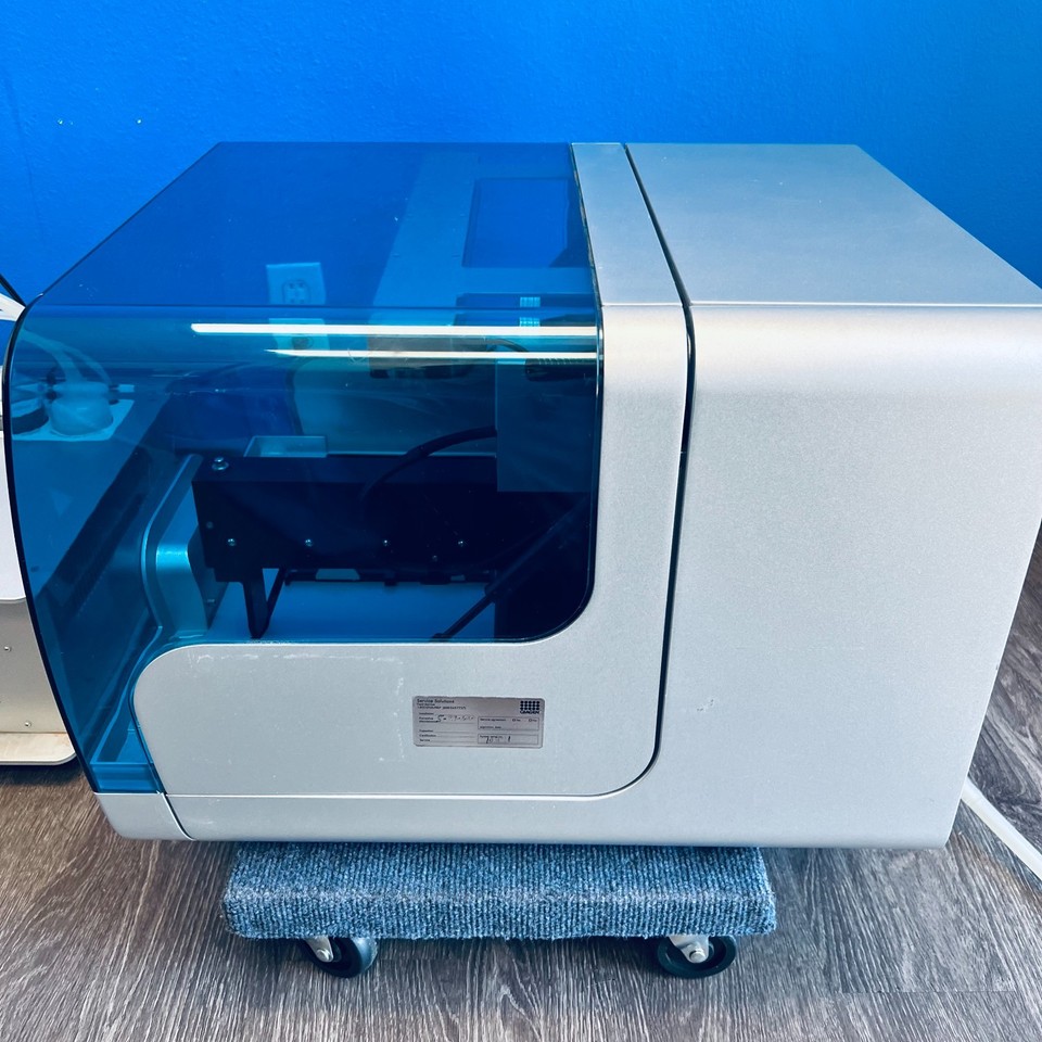 QIAGEN QIAxtractor + Vacuum Station VS04 System DNA/RNA Extraction ...