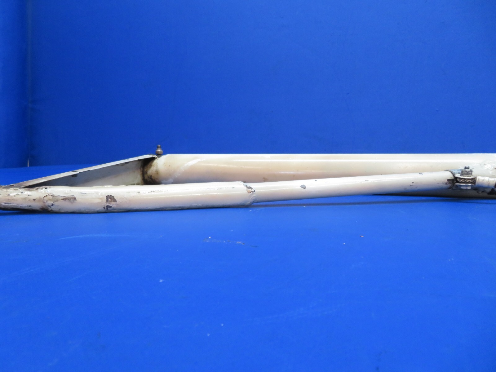 Aeronca 7AC / 11AC Oleo Frame & Strut P/N 3-433, 4-541 FOR PARTS (0423 ...