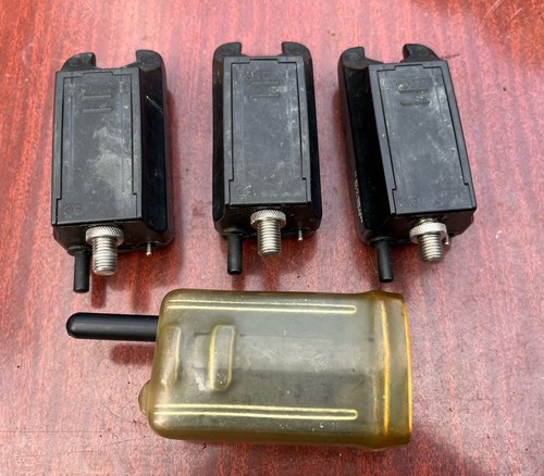 Delkim TXI Plus 3 Rod Set Up Fishing Bite Alarms with RX Plus Receiver ...