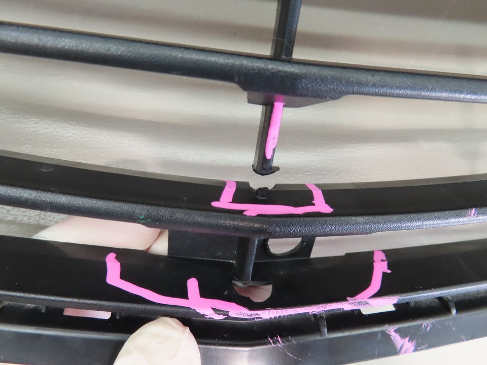 2017-2021 CHEVROLET BOLT EV PREMIER FRONT LOWER BUMPER GRILLE GRILL OEM ...