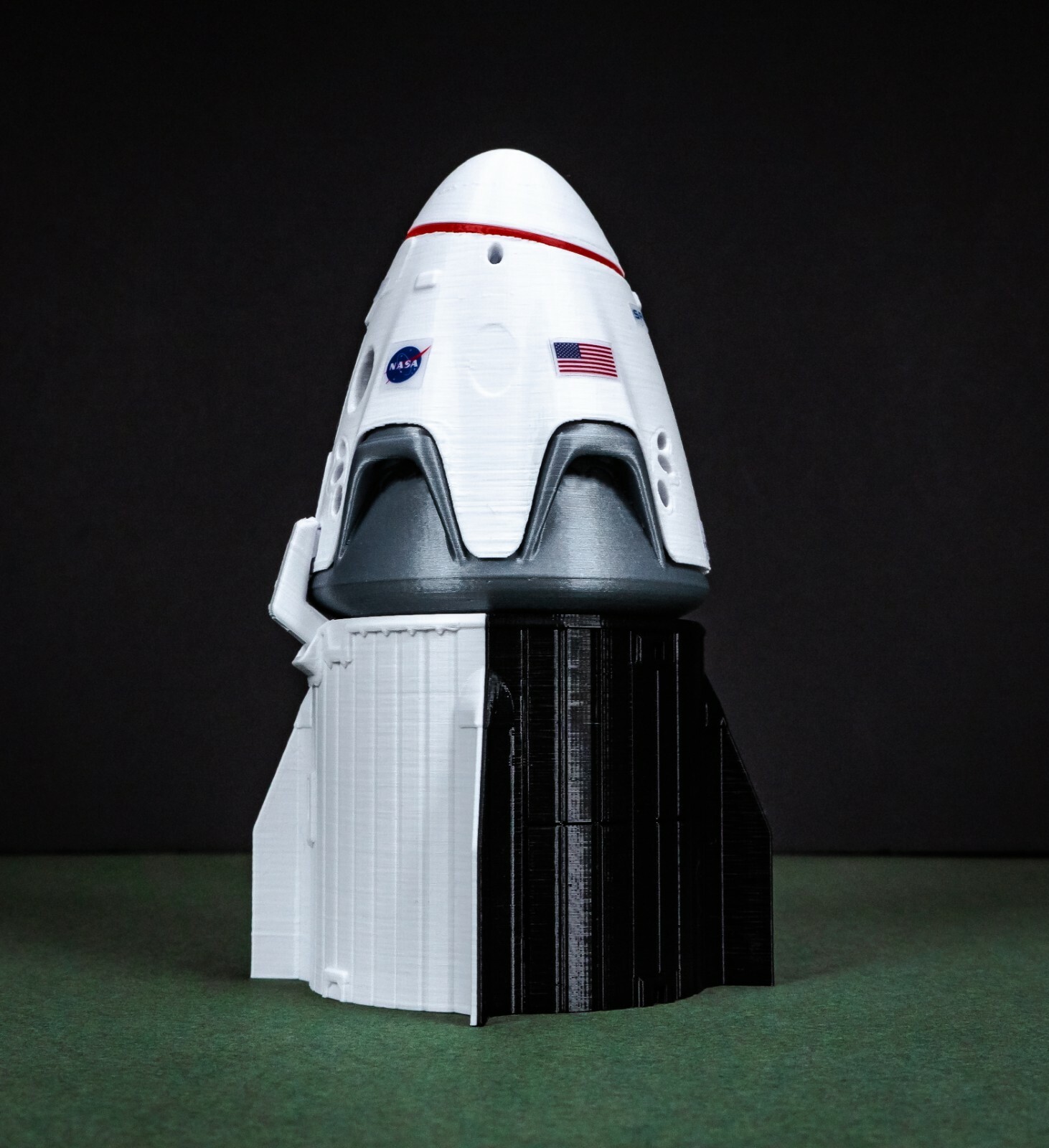 DRAGON 2 Endeavour Plastic Model SpaceX NASA Capsule Spacecraft 3D ...