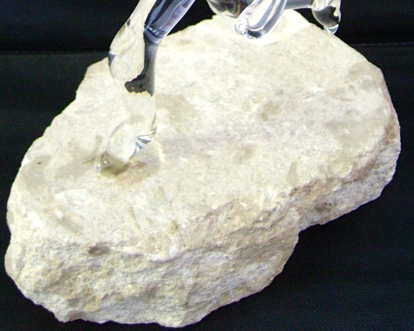 OLYMPIC GAMES CEREMONIES Pass-The-Torch Relay Runner—Lime Stone / Glass ...