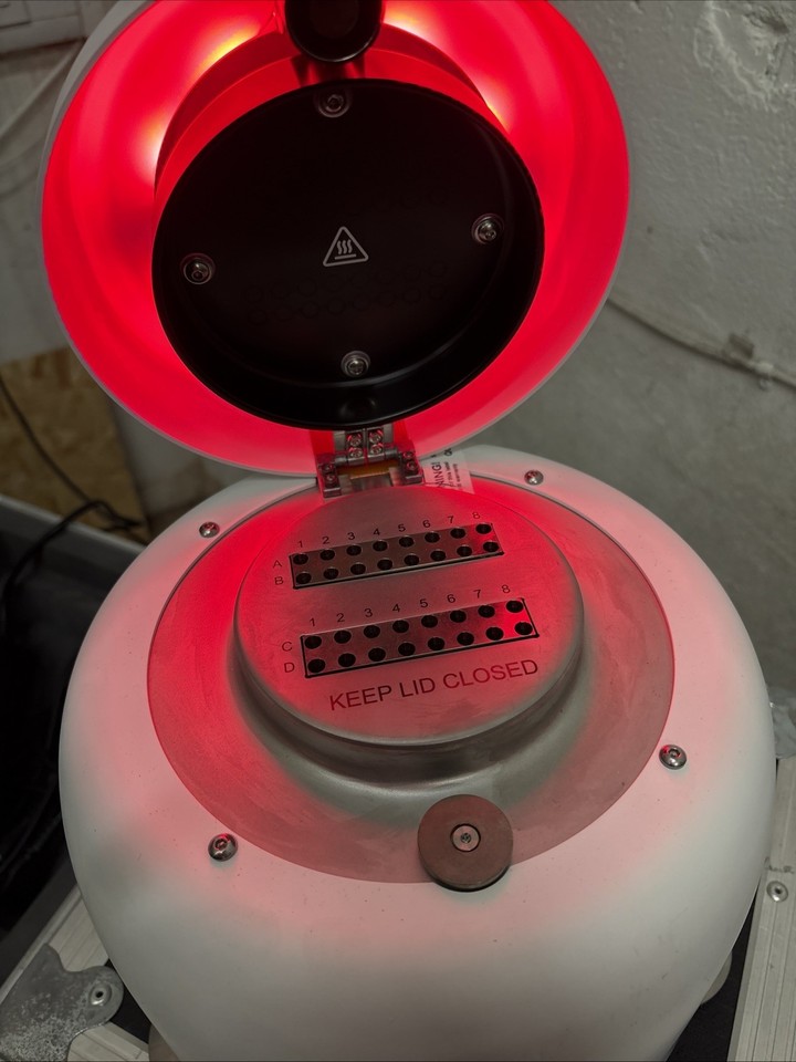 GENESIG Q32 REAL-TIME PCR DNA RNA ANALYSIS LAB ANALYSER SAMPLE TESTER ...