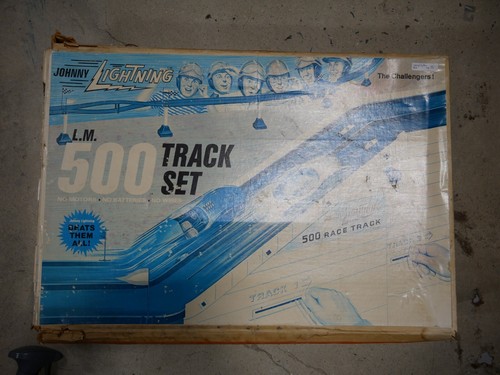 Johnny Lightning LM500 Race Track Set Topper Toys | eBay