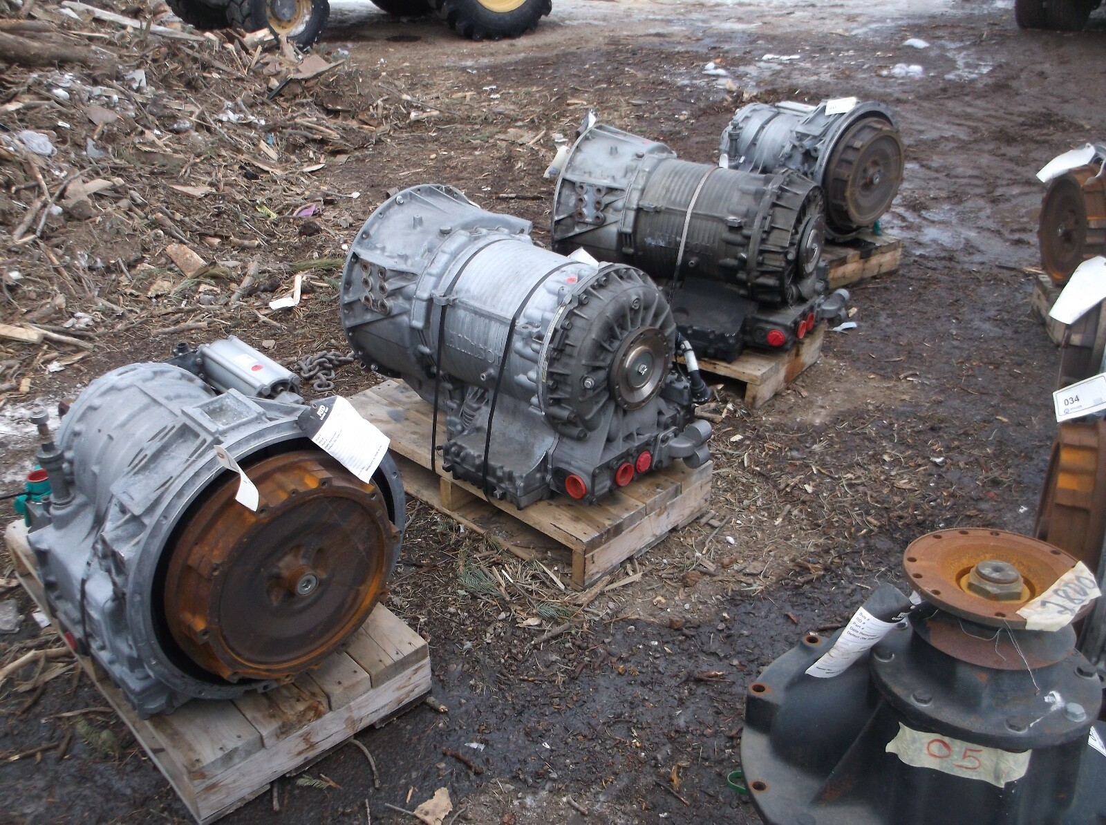 ZF Ecomat 2 Transmission 5HP592C NEEDS. REBUILT. SELLING. AS. CORES | eBay