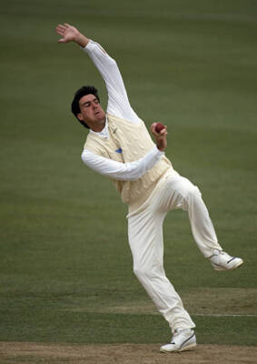 Rodney Bunting bowling for Sussex during a friendly match ag- Old ...
