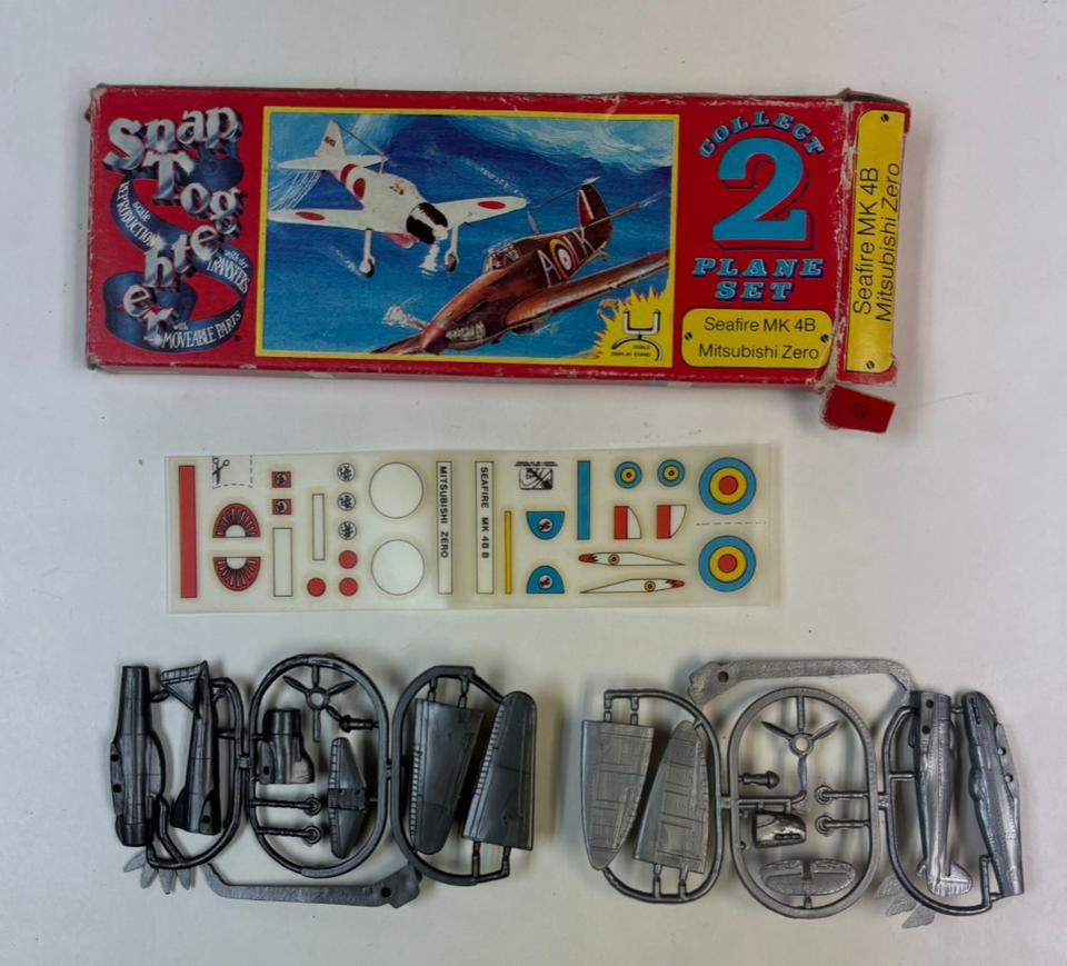 1/200 Snap Together Games Collection kits: See details below (6 boxes ...