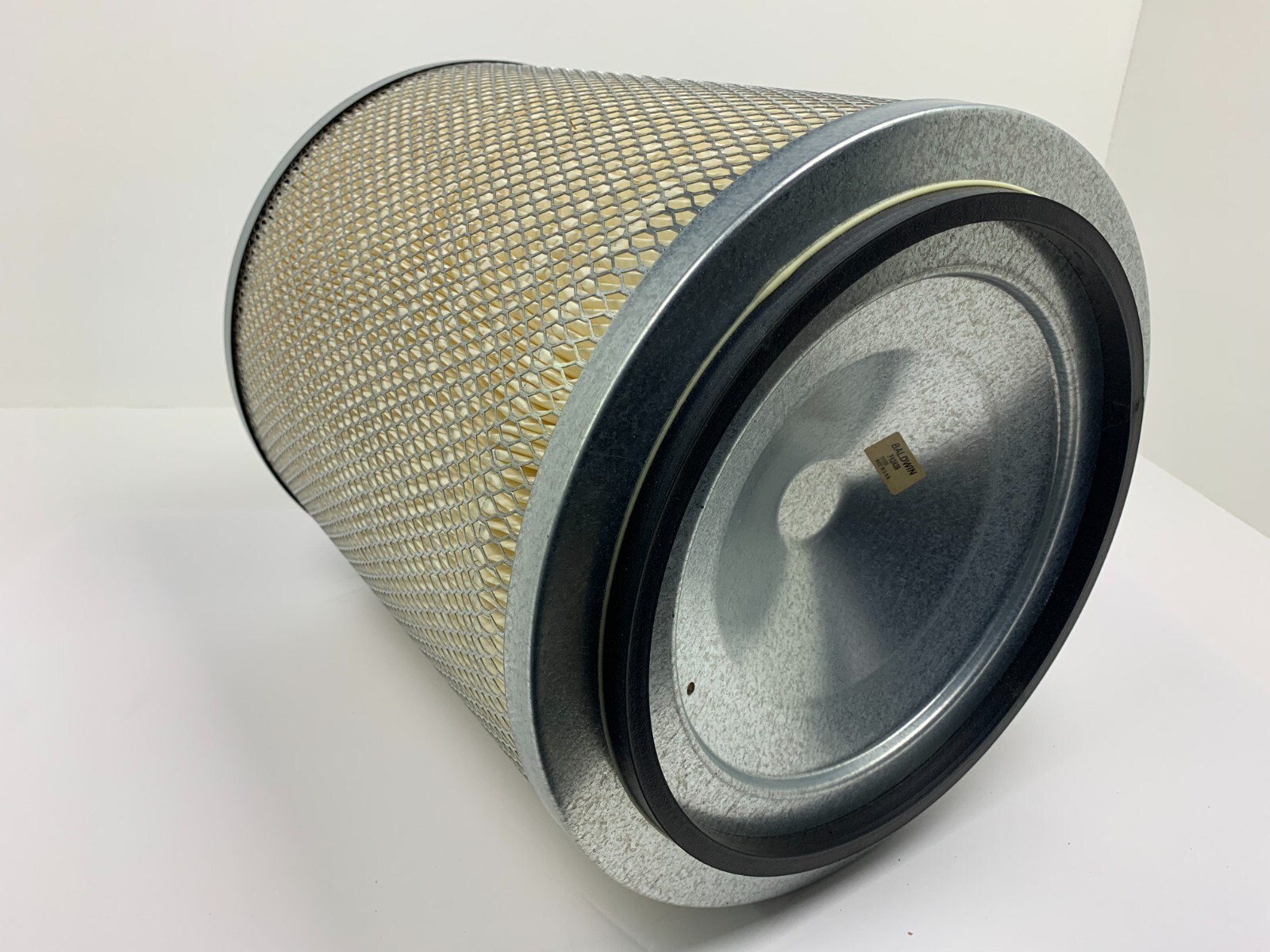 MACK 57MD31 - Air filter cross reference