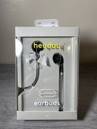 heyday™ Wired In-Ear Thin Cable Earbuds - Black And Gold mic & remote ...