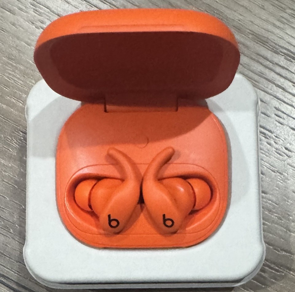Beats Powerbeats Fit - Wireless Noise-Cancelling Workout Earbuds ...