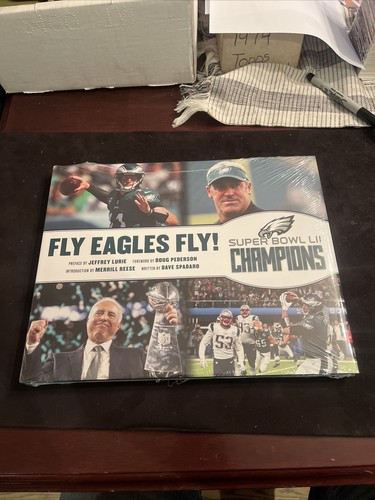 Philadelphia Eagles "Fly Eagles Fly" Super Bowl Champs Official ...