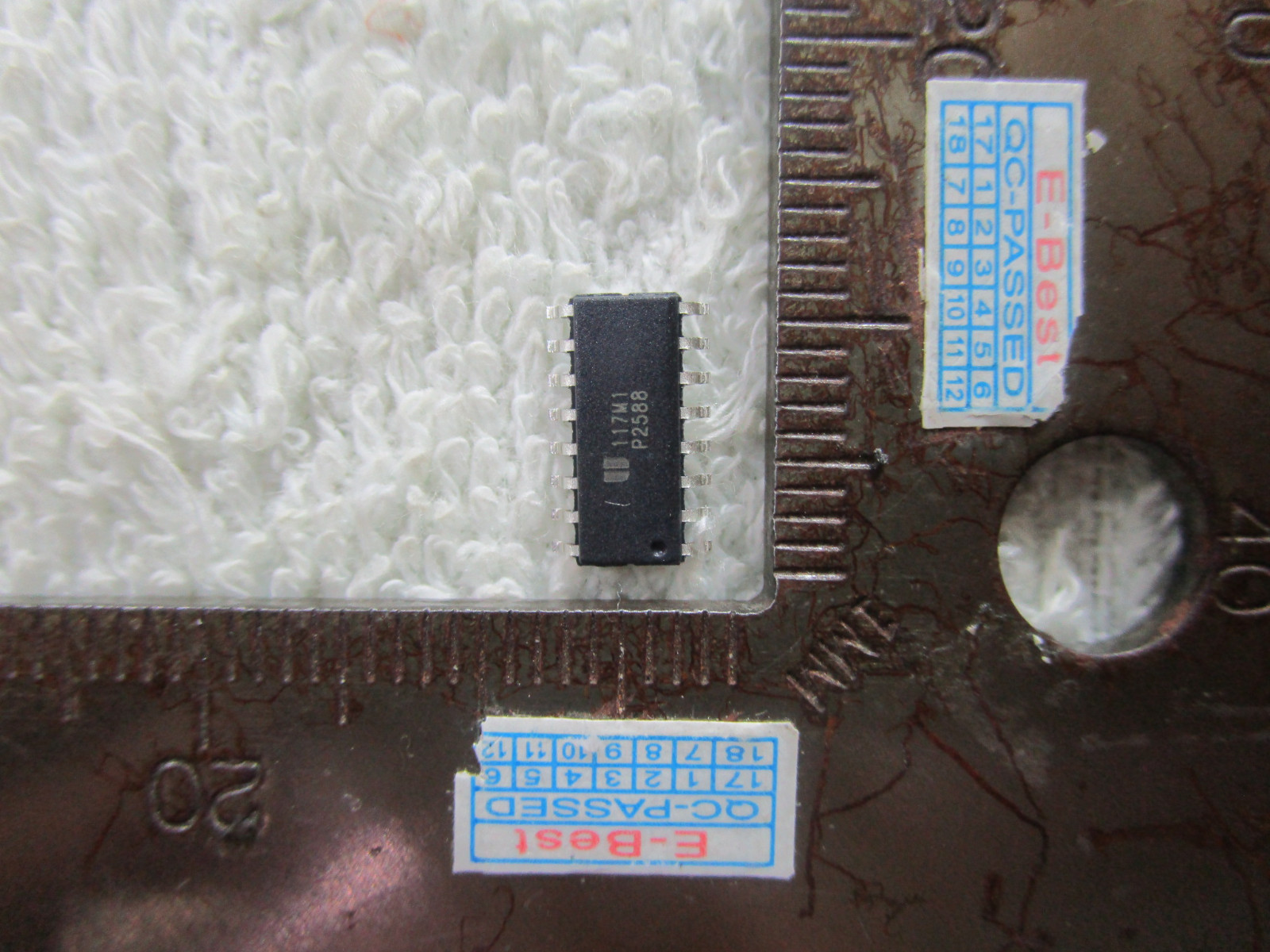 4pcs PZ588 P2S88 P25B8 P258B P2588 EUP2588DIR1 SOP16 IC Chip for sale ...