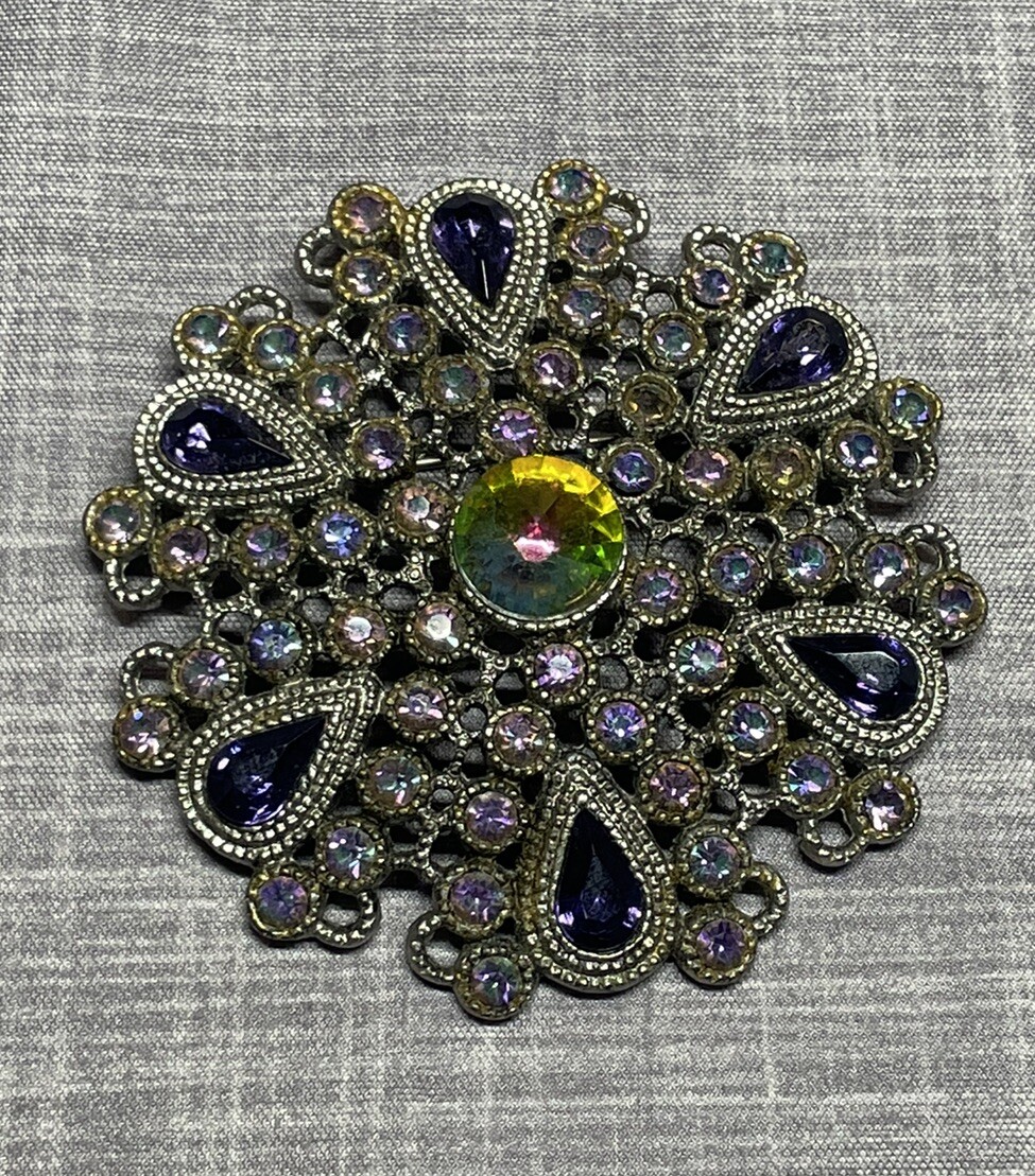 Vintage Signed Tara Blue Lavender Rhinestone Brooch - Gem