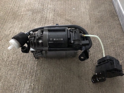 2012-2017 CLS63 E63 AMG E550 E63 Air Suspension Compressor Pump ...