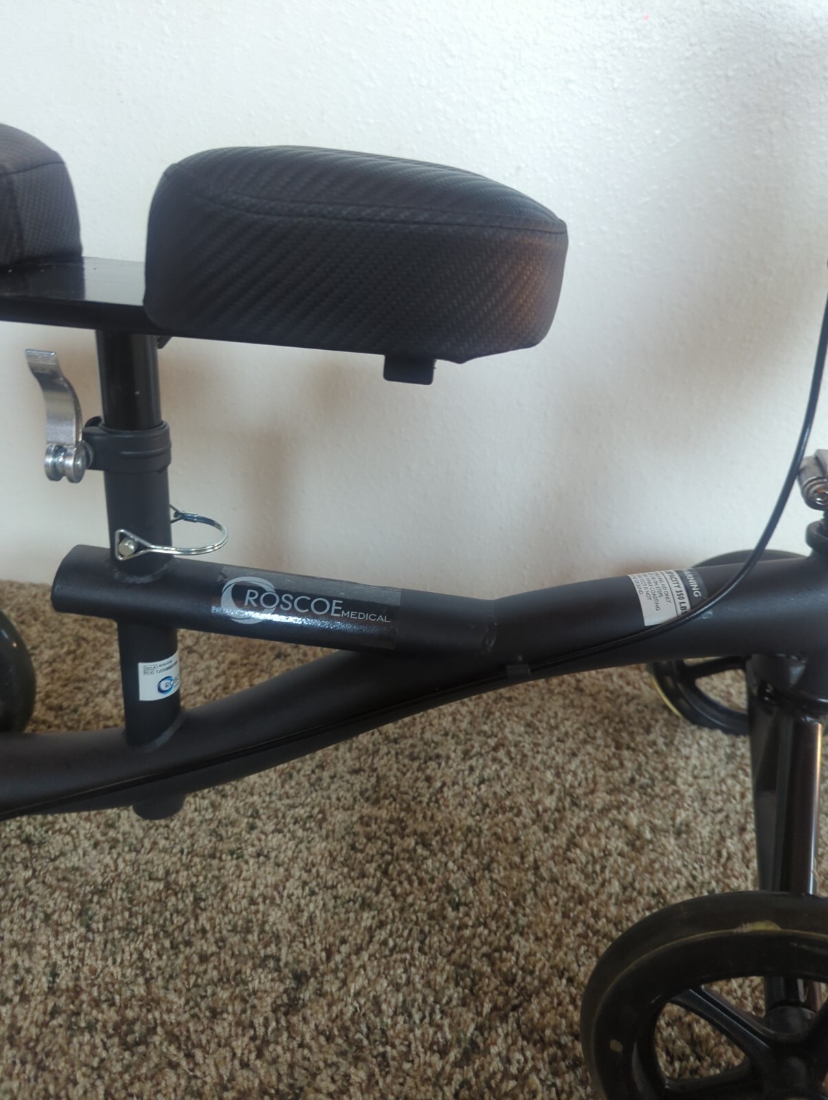 ROSCOE MEDICAL ADJUSTABLE FOLDABLE KNEE SCOOTER ROS-KSB**350 POUND**NO ...