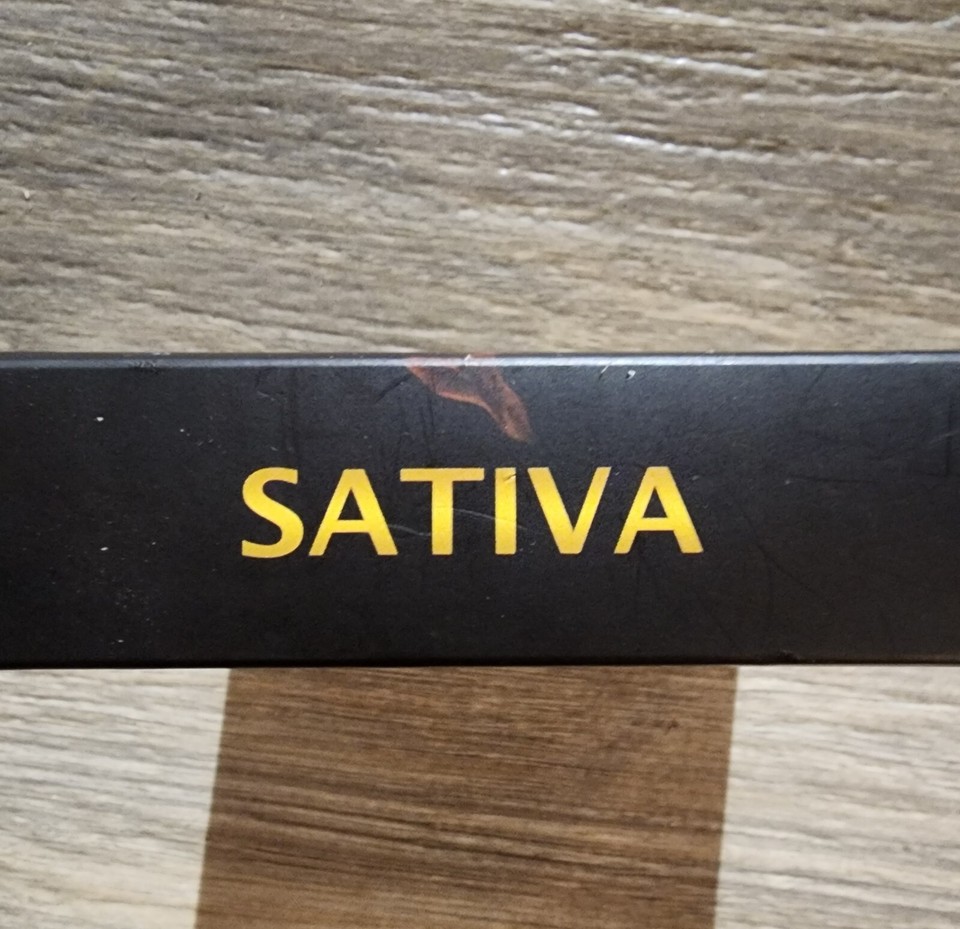 2016 Burning Marijuana Sativa 1oz Silver. 999 24kt Gold Plate/Black ...