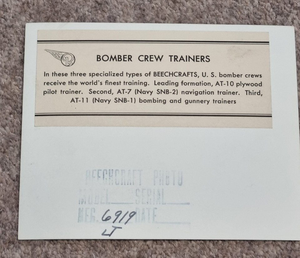 ORIGINAL WW2 COMPANY PHOTO US ARMY BEECHCRAFT BOMB CREW TRAINERS ...