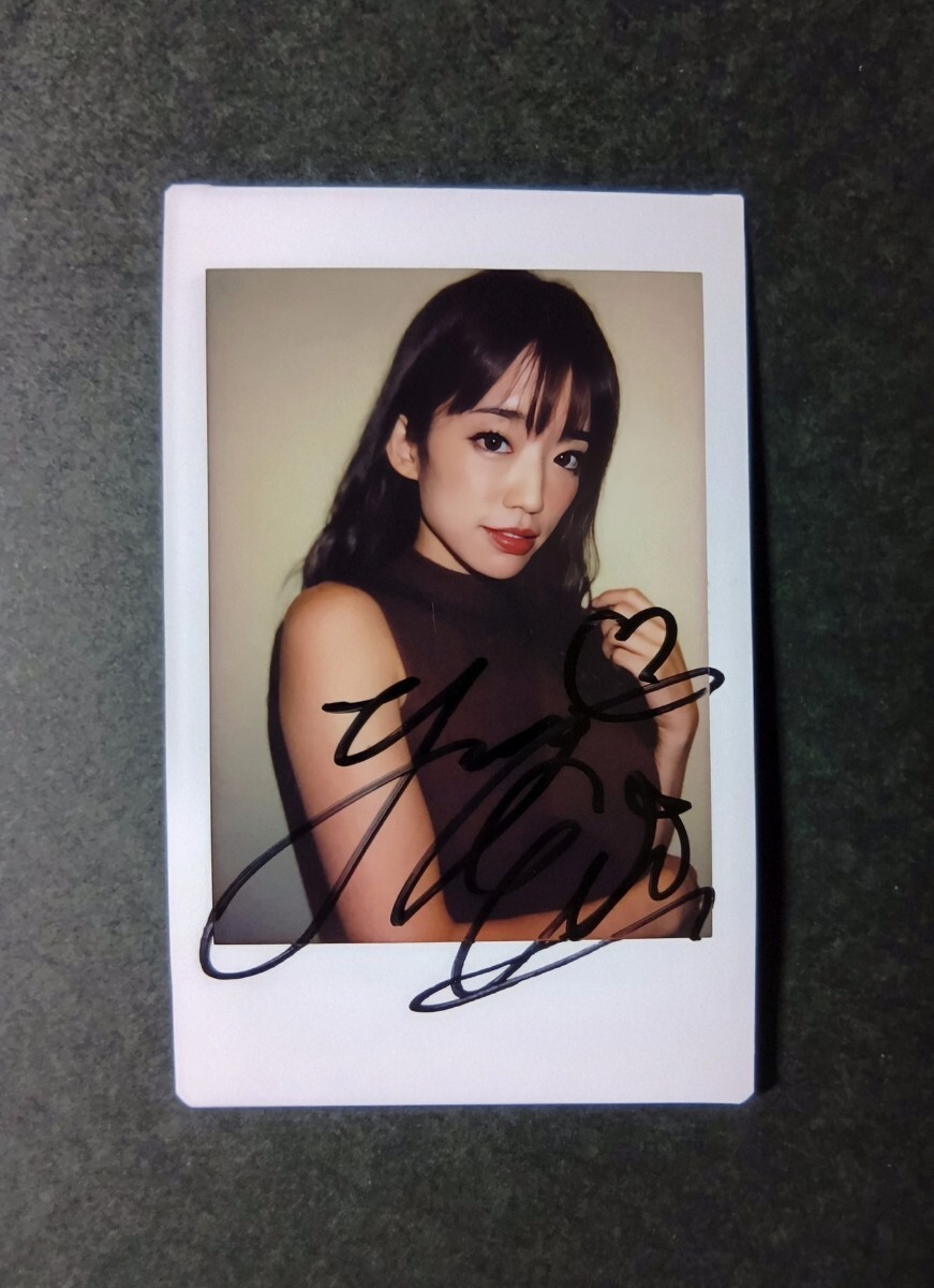 Emi Yanagimoto Purchase Bonus Autographed On-Site Check Miss Flash Race ...