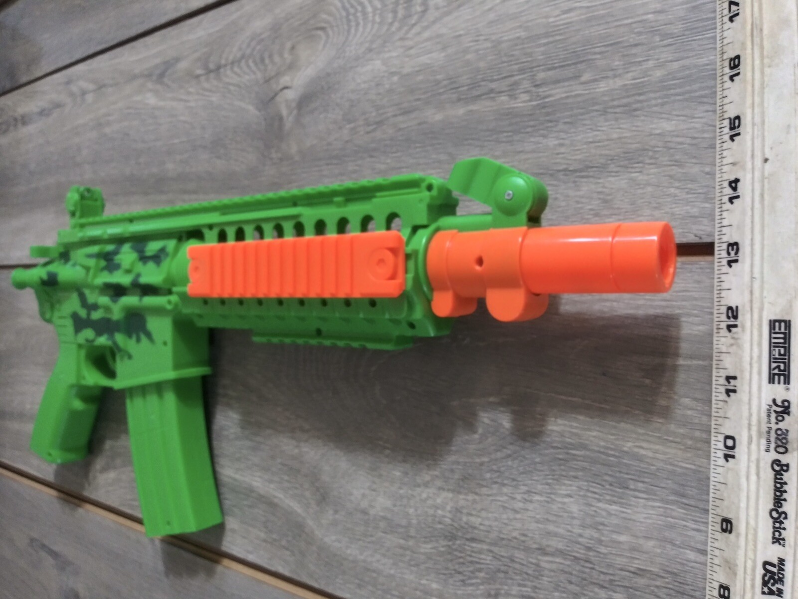 Green camouflage Army Toy gun (lights up) | eBay
