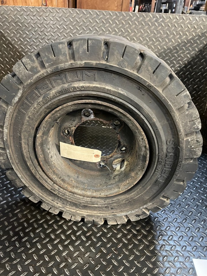 580047728 WHEEL - 5.00X10 6BOLT HOLES C/W SIDE RING / LOCK RING FITS ...