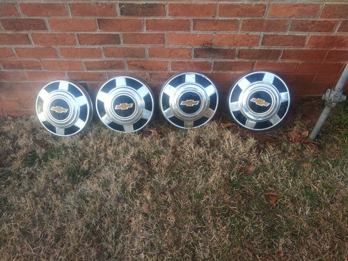 Four 1973-1987 Chevy Squarebody C20 3/4 Ton Truck & Suburban Dog Dish ...