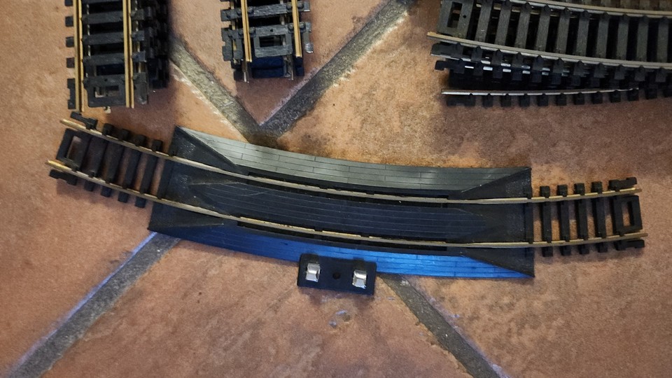 HO Train Track Lot 50 Pieces Curve Straight Atlas Snap Track | eBay
