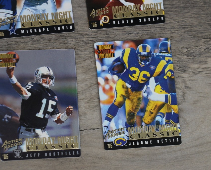 95 Action Packed Monday Night Classic Football NFL Card Lot Brett Favre ...