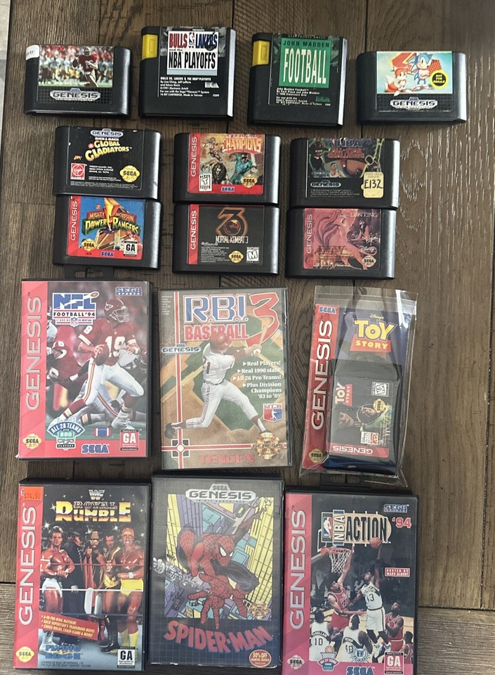 Sega Genesis Lot of 16 Video Game Lot with Cases/Boxes-Sonic/Spiderman ...