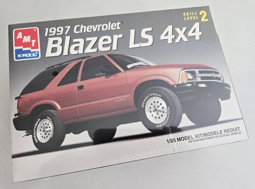 AMT 1997 Chevrolet Blazer LS 4x4 Model Kit #8981 - Factory Sealed | eBay