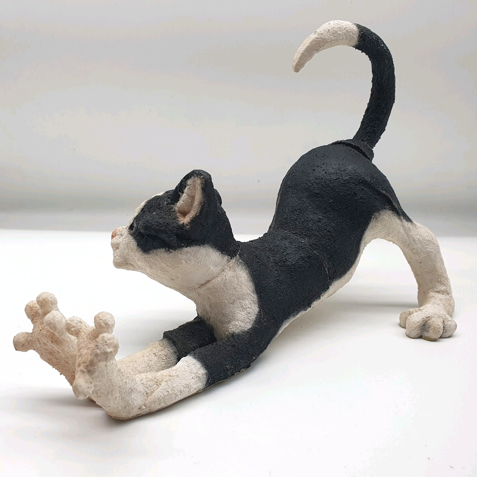A Breed Apart Mittens Black & White Cat Country Artists Figurine 05235 ...