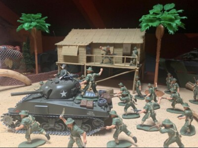 AIRFIX WW2 AUSTRALIAN SOLDIERS x 23 PLUS SHERMAN TANK BY NEW RAY ...
